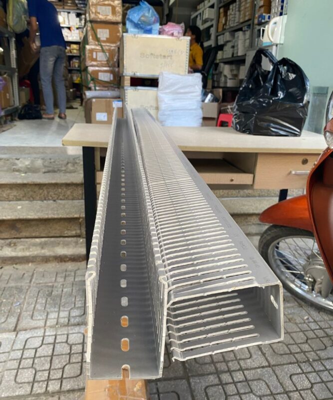 Máng nhựa đi dây điện nan to 60x60 - Nhựa PVC Cao Cấp, Có CO/CQ